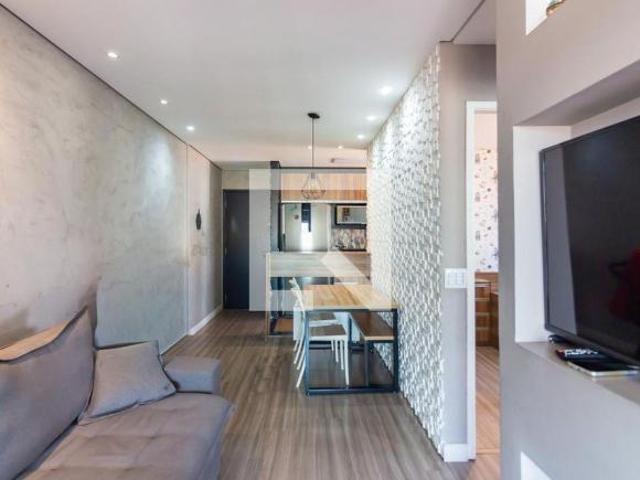 Apartamento à Venda Vila Yara, 2 Quartos, 57 m2
