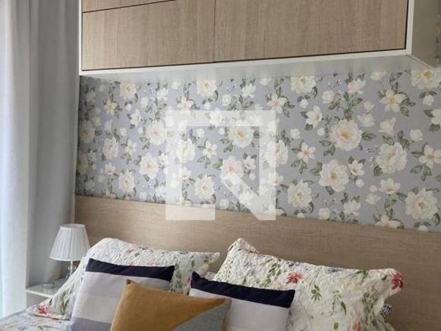 Apartamento à Venda Vila Yara, 3 Quartos, 74 m2