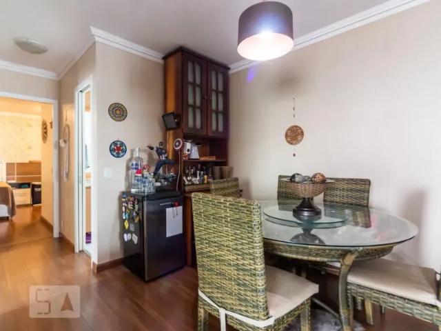 Apartamento à Venda Vila Yara, 3 Quartos, 80 m2