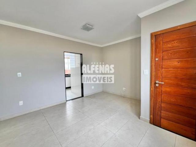 APARTAMENTO Á VENDA, 03 QUARTOS, 01 VAGA, NOVO ELDORADO CONTAGEM/MG