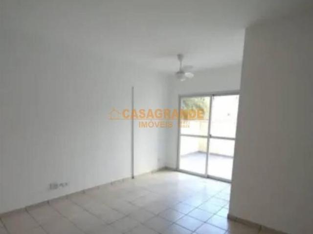 Apartamento a Venda 03 quartos 120m² no Jardim das Indústrias