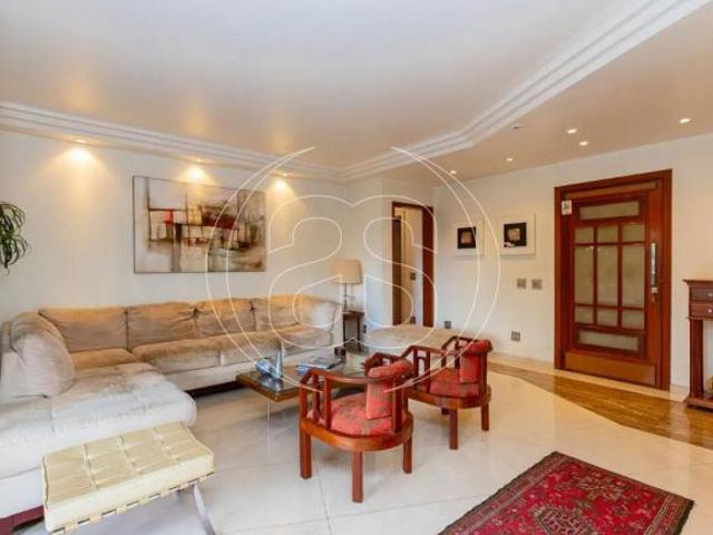 APARTAMENTO A VENDA 03 SUÍTES 03 VAGAS MOEMA PÁSSAROS