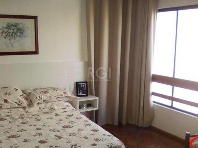 Apartamento à venda 141.98m², 3 Quartos, 1 suite, 1 vaga Praia Grande Torres