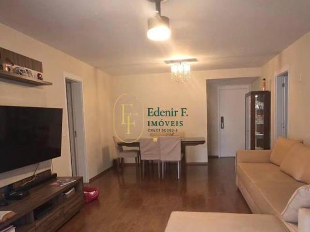 Apartamento à venda | 141 m² | 3 suítes | 2 vagas + depósito