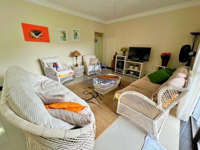 Apartamento à venda, 147 m R 950.000,00 Praia das Pitangueiras Guarujá SP