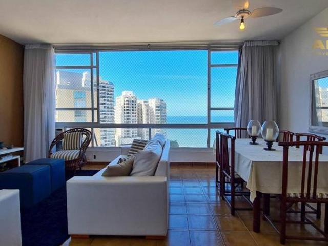 Apartamento frente mar com vista para o mar na Praia das Pitangueiras – Alfa Imóveis Guarujá