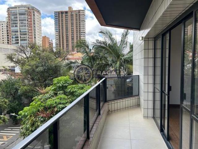 Apartamento à venda 148m² 3 dormitórios sendo 1 suíte Pompeia/SP