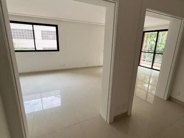 Apartamento a venda 150m², 3 Dormitórios, Suíte com Varanda ? Vila Andrade 200 metros do shopping