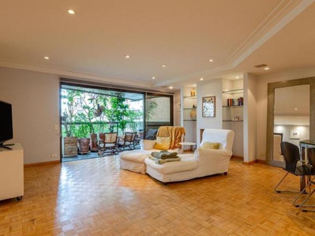Apartamento à Venda 154m², 2 Quartos sendo 1 Suíte, 3 Vagas por R$ 4.115.000,00 Vila Nova Conceiçã