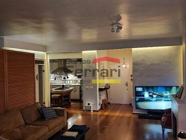 Apartamento a venda, 158metros, 3 dormitórios, 1 suíte, 2 vagas, Metrô Clinicas. Oportunidade