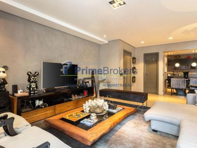 Apartamento á venda 163a.u 2 suites 2 vagas Moema, São Paulo