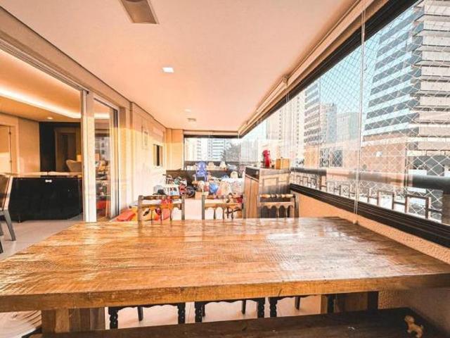 APARTAMENTO À VENDA 162 m² COM 3 QUARTOS 1 SUÍTE 2 VAGAS NA BARRA FUNDA