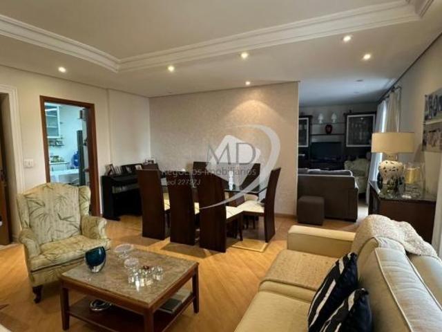 Apartamento à venda 176m, 3 suítes, 2 salas, 2 vagas de garagem, 1 lavabo, 5 sacada, 5 banheiros, de