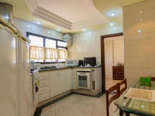 Apartamento à venda 180m² 4 dormitórios, 2 suítes, 4 vagas na Cidade Ademar