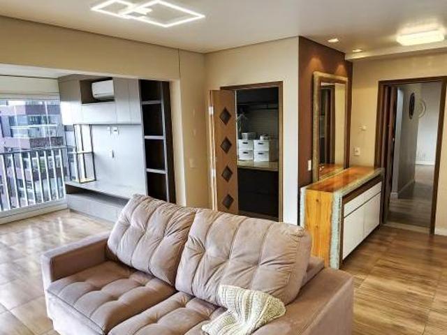 Apartamento à venda | 193m² | 4 dormitórios | 2 suítes | 4 vagas | Varanda gourmet | Próximo ao Met