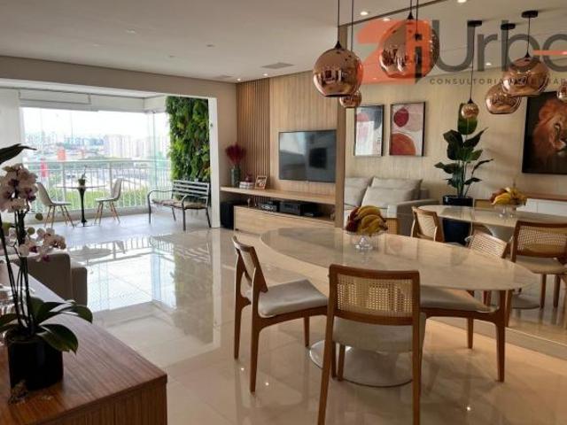 Apartamento à venda 103m², 2 vagas na Barra Funda