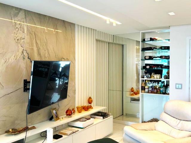 Apartamento À Venda 103m² próximo ao mar em Boa Viagem