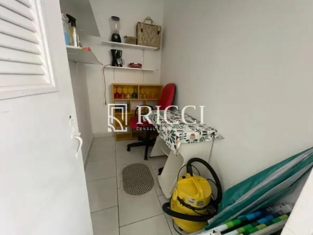 Apartamento a venda 100 metros da praia