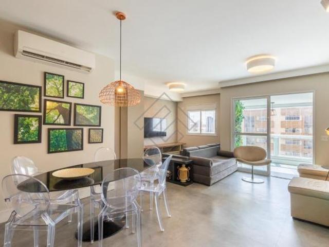 Apartamento à venda 100% mobiliado no Cambuí Campinas/SP