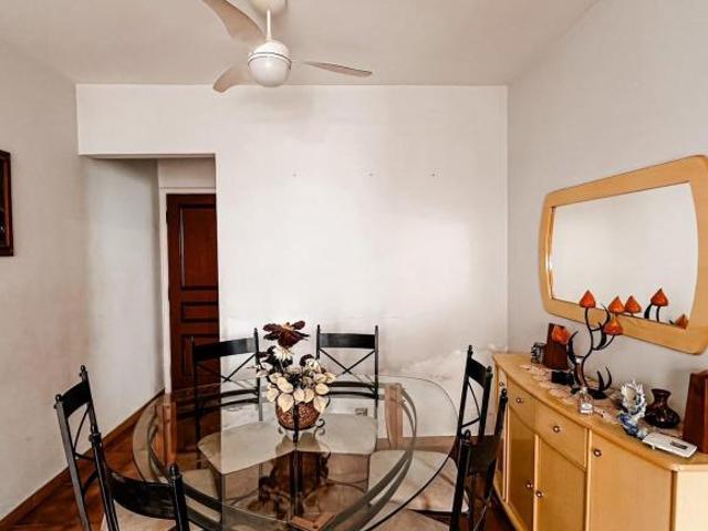 Apartamento á venda 100m da Praia na Enseada no Guarujá | QVista Inteligência.
