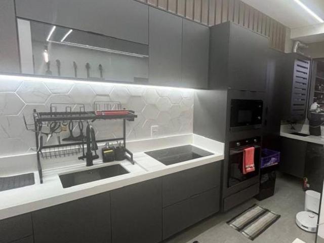 APARTAMENTO À VENDA,101 M²,3 DORMITÓRIOS,1 SUITE,2 VAGAS COBERTAS,PLANEJADOS NO TPRRES DE OZANAN