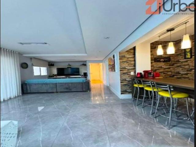 Apartamento à venda 122m², 4 vagas próximo à Estação Imperatriz Leopoldina