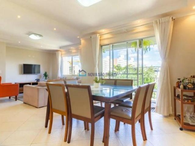 Apartamento à venda | 129m² | 3 quartos | Suíte | 2 vagas no La Maison, Campo Belo
