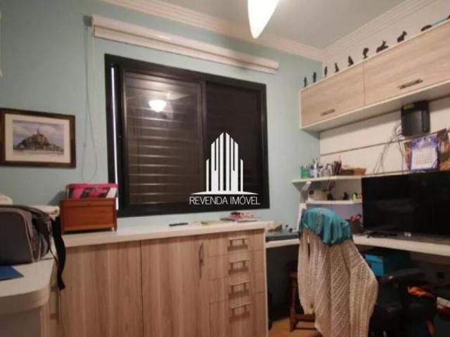 Apartamento à venda 130m² com 3 dormitórios 3 suítes e 3 vagas no Morumbi