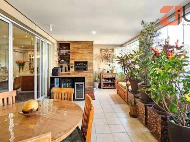 Apartamento à venda 132m², 2 vagas na Vila Romana próximo ao Bourbon Shopping