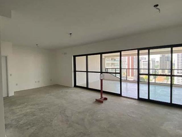 Apartamento com 134 m² 2 quartos à venda em Chácara Santo Antônio