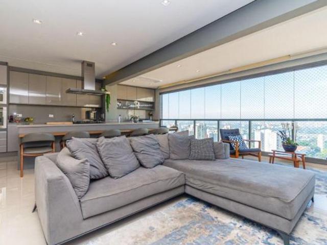 Apartamento á venda | 135 m² | 3 suítes | Varanda Gourmet | 3 vagas | Santana São Paulo/SP