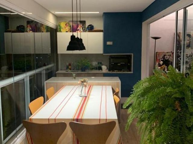 Apartamento à venda 135m², 3 vagas localizado em Perdizes, próximo ao Allianz Parque