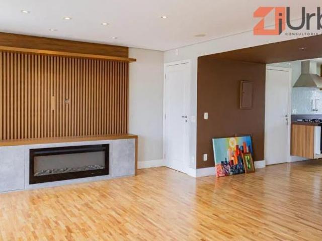 Apartamento à venda 135m², 3 vagas na Lapa próximo ao Bourbon Shopping