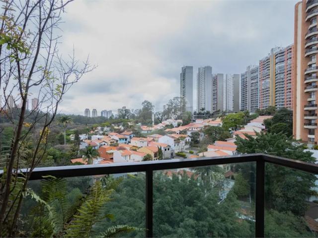 Apartamento a venda 135m² 2 quartos Morumbi