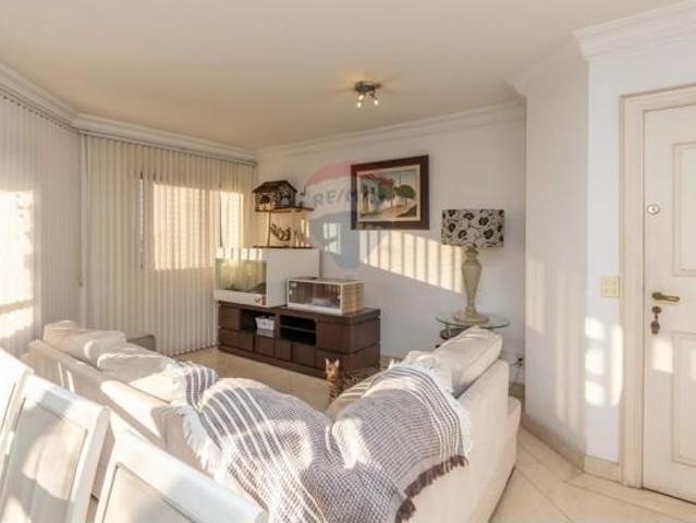 Apartamento à Venda – 139,02 m² – Vila Suzana, SP Localização Privilegiada e Conforto para toda a