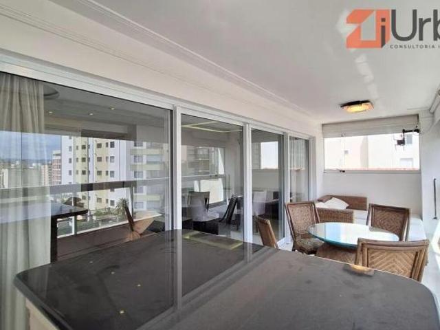 Apartamento à venda 139m², 3 suítes, 3 vagas em Perdizes próximo ao Bourbon Shopping