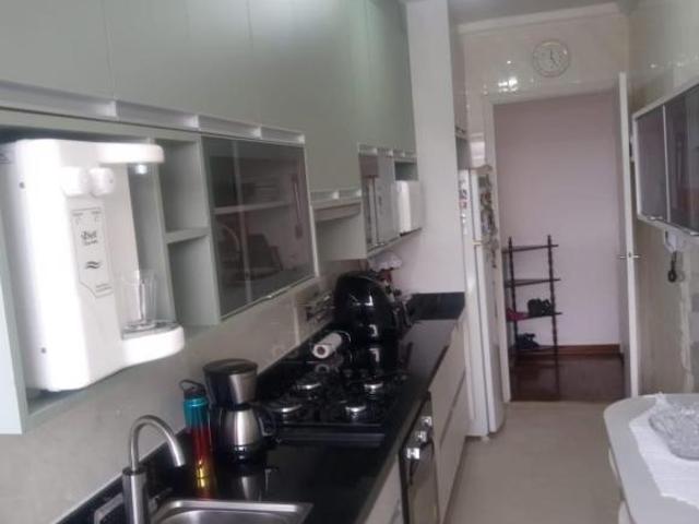 Apartamento à venda, 1 dormitorio,a 100 metros da lins de vasconcelos,farmacia, bancos, transportes
