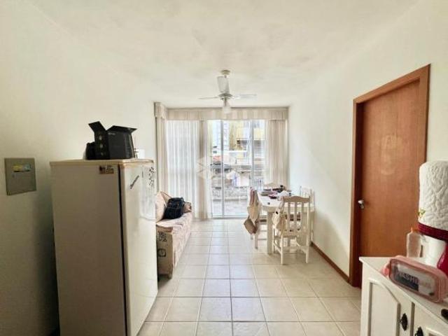 APARTAMENTO À VENDA 1 DORMITÓRIO, NO CORAÇÃO DO CENTRO!