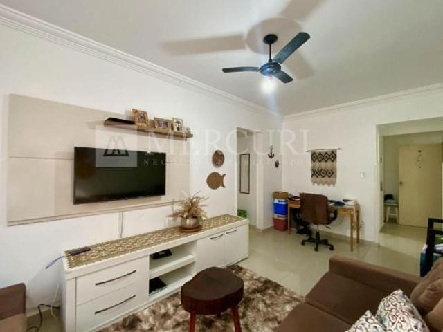 Apartamento à venda, 1 Quarto e Cozinha Ampla Mercuri Imóveis Imobiliária no Guarujá