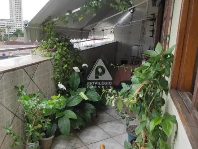 Cobertura no Centro do Rio com vista para Cristo Redentor e Central 71m2