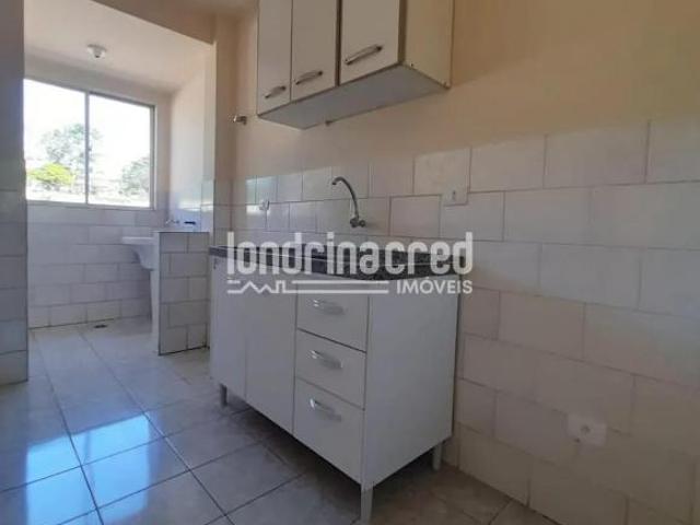 Apartamento à Venda em Portal de Versalhes 1, Londrina PR