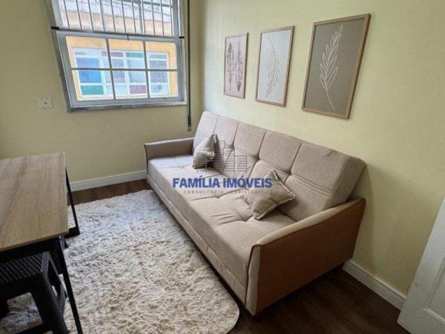Apartamento à venda 1quarto pé na areia reformado Embaré Santos/SP