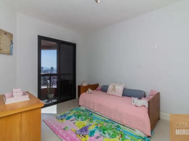 Apartamento a venda 242m² 3 dormitorios e 3 suites