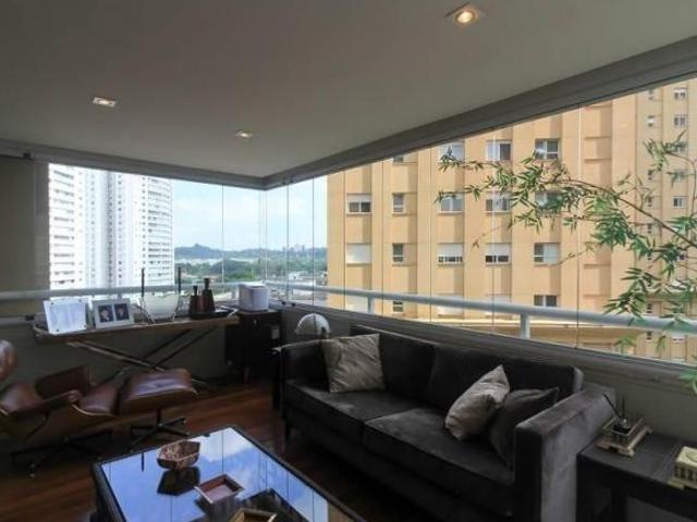 Apartamento à Venda 264m², 4 Quartos sendo 2 suítes, 4 vagas por R$ 7.400.000,00 Alto de Pinheiros