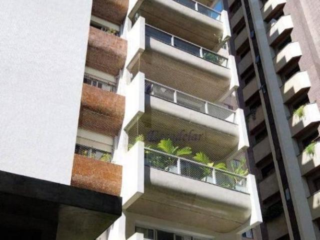 Apartamento com 3 quartos à venda, 200 m² por R$ 2.400.000 Moema São Paulo/SP