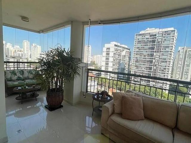 Apartamento à Venda 200m² Cond. Alto Padrão