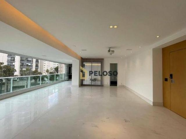 Apartamento à venda | 207m² | 4 dormitórios | 4 vagas | Santana São Paulo/SP
