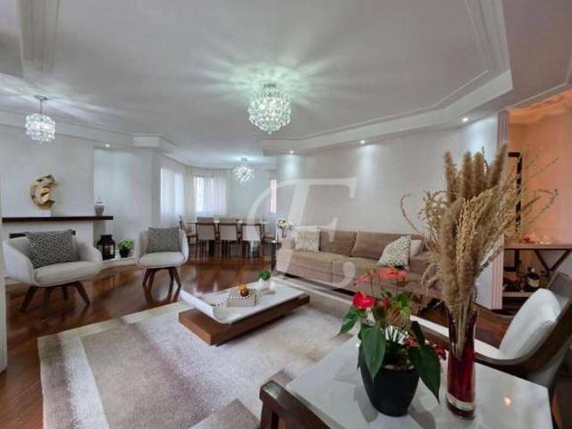 Apartamento à venda | 210m² | 4 dormitórios | 3 suítes | 3 vagas | Santana São Paulo/SP