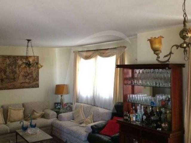 Apartamento á venda, 211m², 4 quartos 2 suítes, 3 vagas