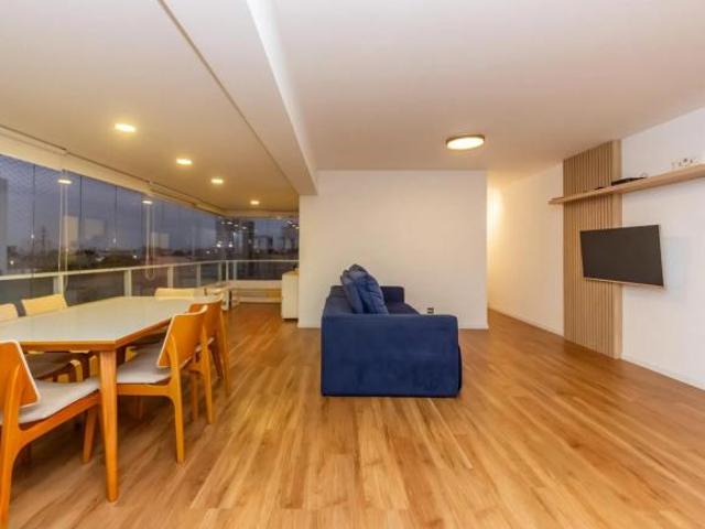 Apartamento à venda, 222m2, 4 dormitórios, 3 suítes, 2 vagas, Vila Gumercindo, São Paulo, SP